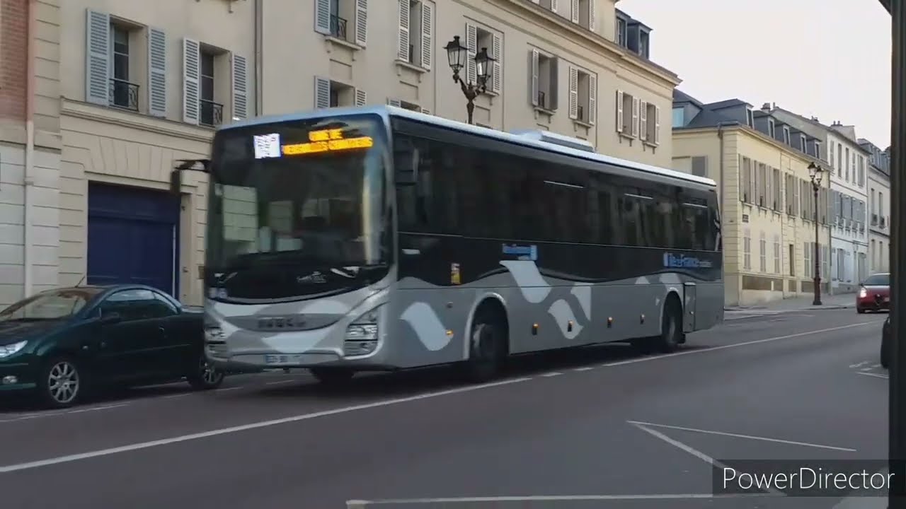 Spot de bus Île de France Mobilité à Versailles le 24/10 - YouTube
