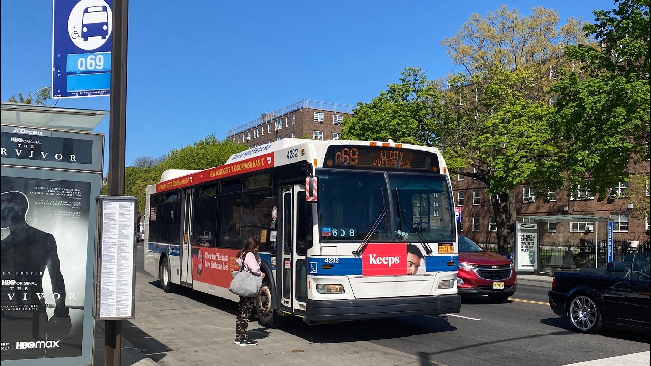 MTA Bus || Updated/Revised LaGuardia Depot Theme - YouTube