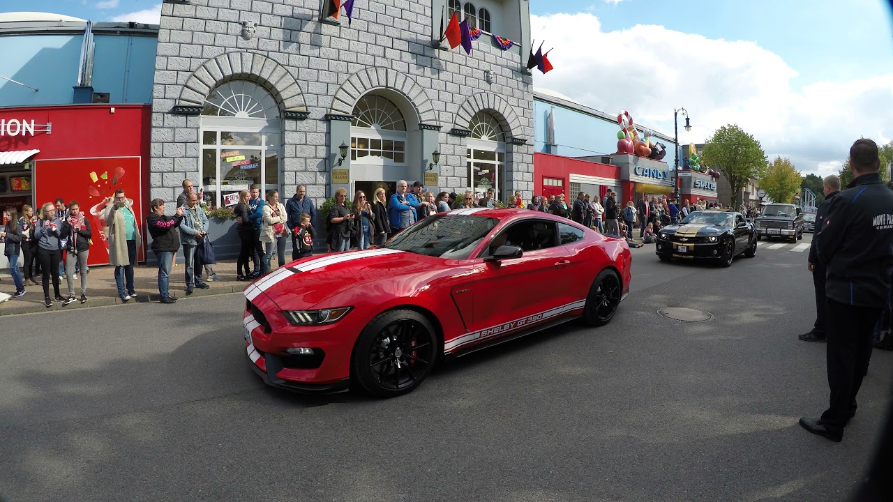 Movie Park Parade: US Car Show 2017 in 4K (Teil 2 von 2) - YouTube