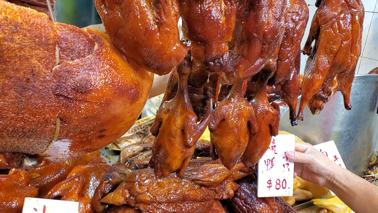 香港脆皮#燒乳豬 厚肉大#燒鵝，脆皮#燒腩骨，金星玫瑰露#油鷄，肥美腩仔#叉燒 上海街#新强記 #燒鴨 #旅游 #燒臘 #燒乳豬 #香港美食 ...
