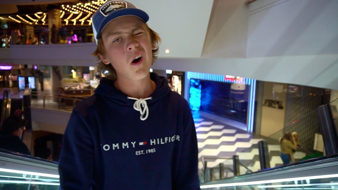 Devilish smile - Sam Guy (OFFICIAL MUSIC VIDEO) - YouTube