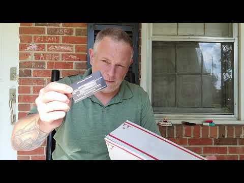 Bowie unboxing From J W Bensinger knives - YouTube