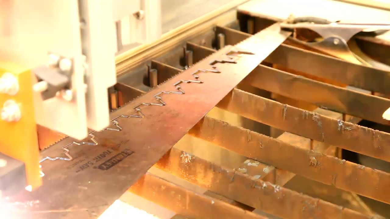CNC Construction Set Cutting an Old Saw Blade - YouTube