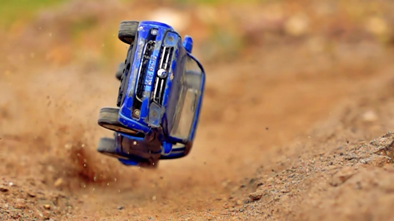 Epic 1/64 Scale diecast car race fails crashes compilation - YouTube