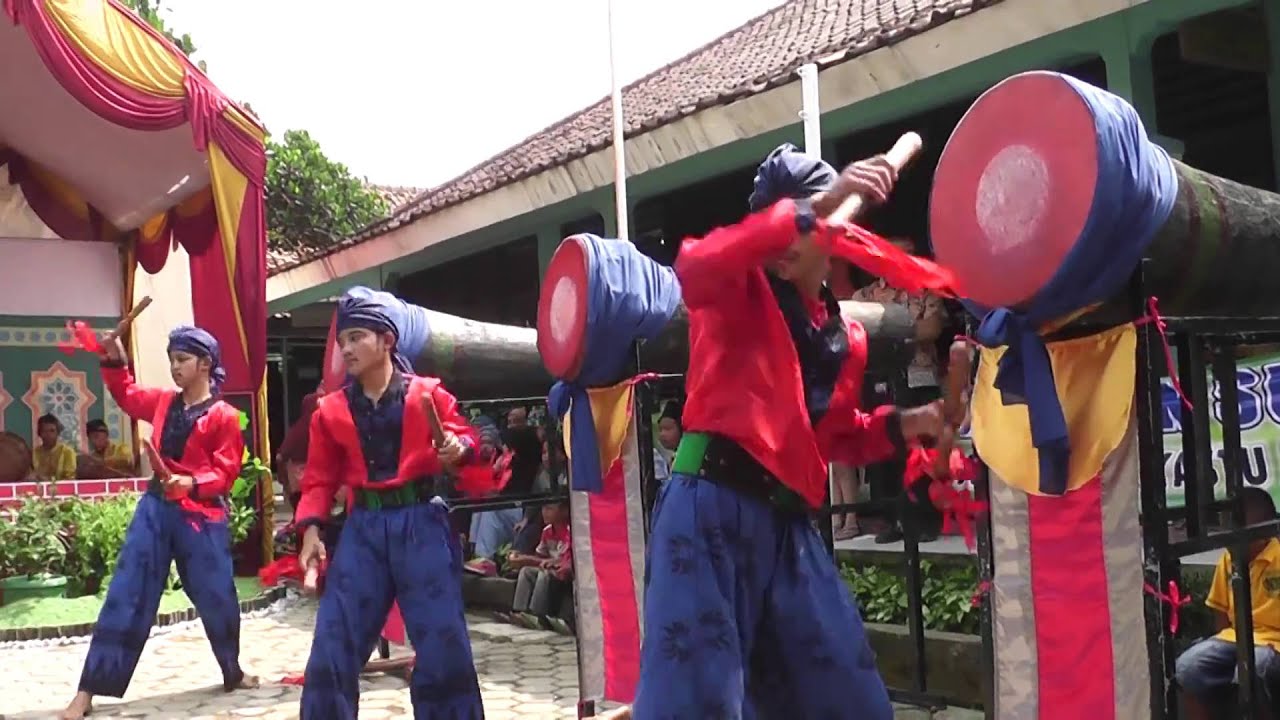 Rampak Bedug MTs. At-Taqwa Yastu Kadumerak - YouTube