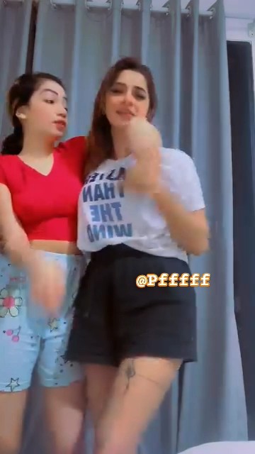 Model: Rose Fernando and Apsi 💞 Besties dance #girlbestie #bestie #bff ...