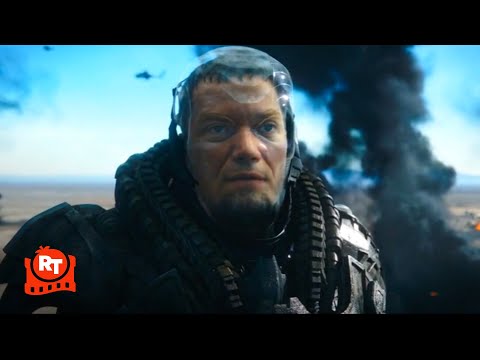 The Flash (2023) - Supergirl vs. General Zod Fight Scene | Movieclips