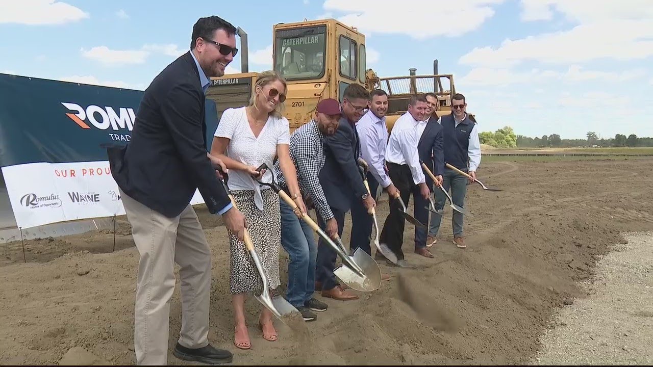 Groundbreaking of Romulus Trade Center held; center to create 1,500 ...