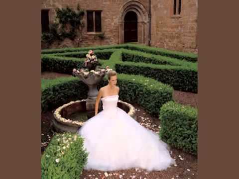 Kuyruklu Gelinlik Modelleri 2015