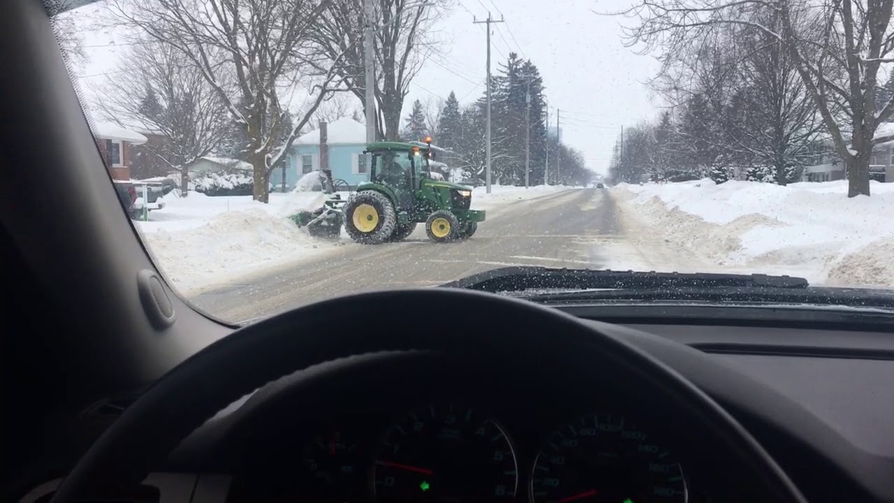 More JohnDeere/Cyclone Inverted Blower Action. - YouTube