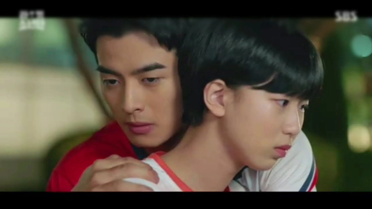 Momen Romantis Bang Yoon Dam & Lee Han Sol | Racket Boys - YouTube