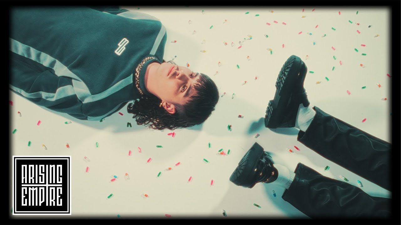 AVRALIZE - medicine (OFFICIAL VIDEO) - YouTube