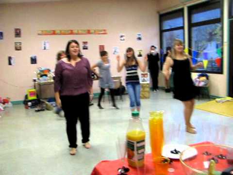 La danse juive - Rabbi Jacob - YouTube