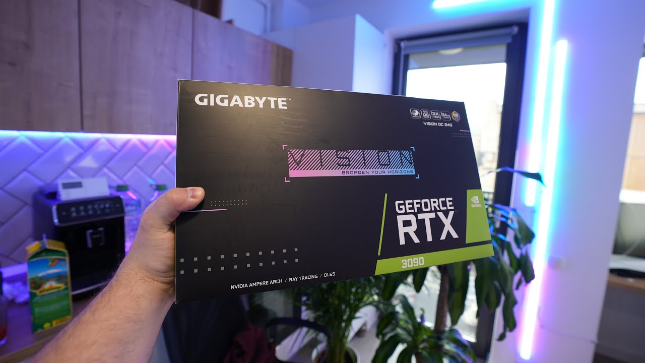 Gigabyte RTX 3090 Vision Unboxing - YouTube