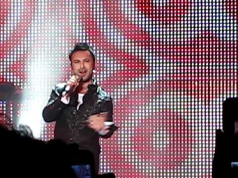 Tarkan in concert 2011 Munich :D - YouTube