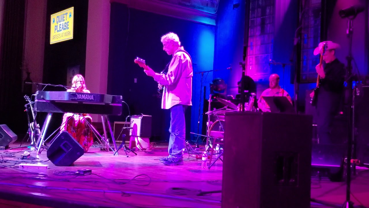 Adriel Denae - YouTube