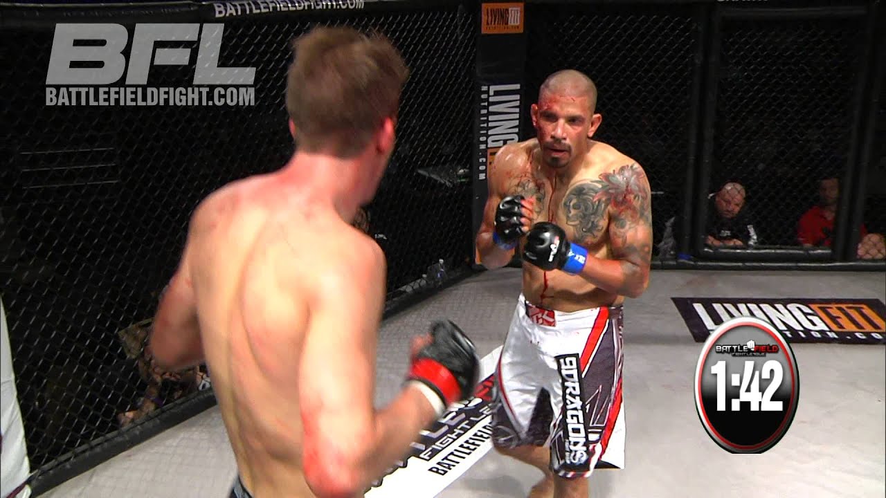 BFL30 Matt Dwyer vs Damarques Johnson - YouTube