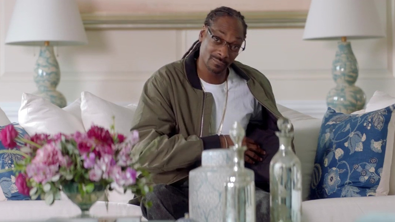 T Mobile Super Bowl Commercial 2017 Snoop Dogg and Martha Stewart - YouTube