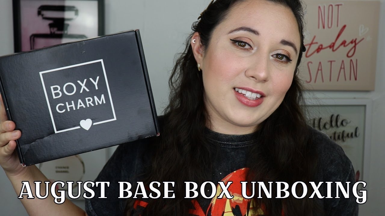 August Boxycharm Base Box Unboxing - YouTube