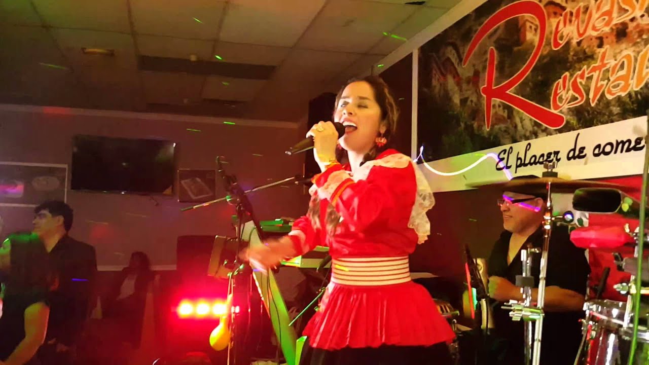 DIANITA AGUILAR EN VIVO RESTAURANT REVASH 2016 - YouTube