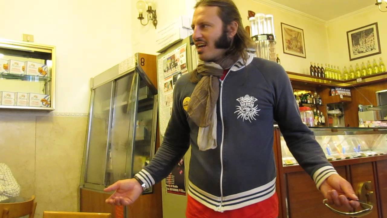 Real v. Fake Gelato: How to tell the difference - YouTube