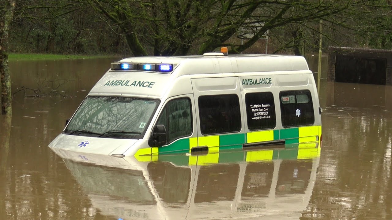 AMBULANCE CRASHES INTO FLOODING! Storm Dennis causes MAJOR FLOOD - Fire ...