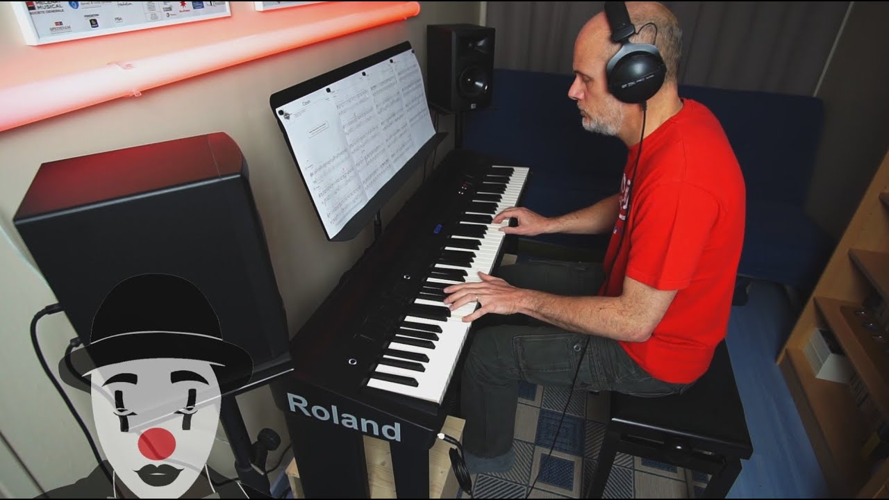 Soprano - Clown - Piano - YouTube