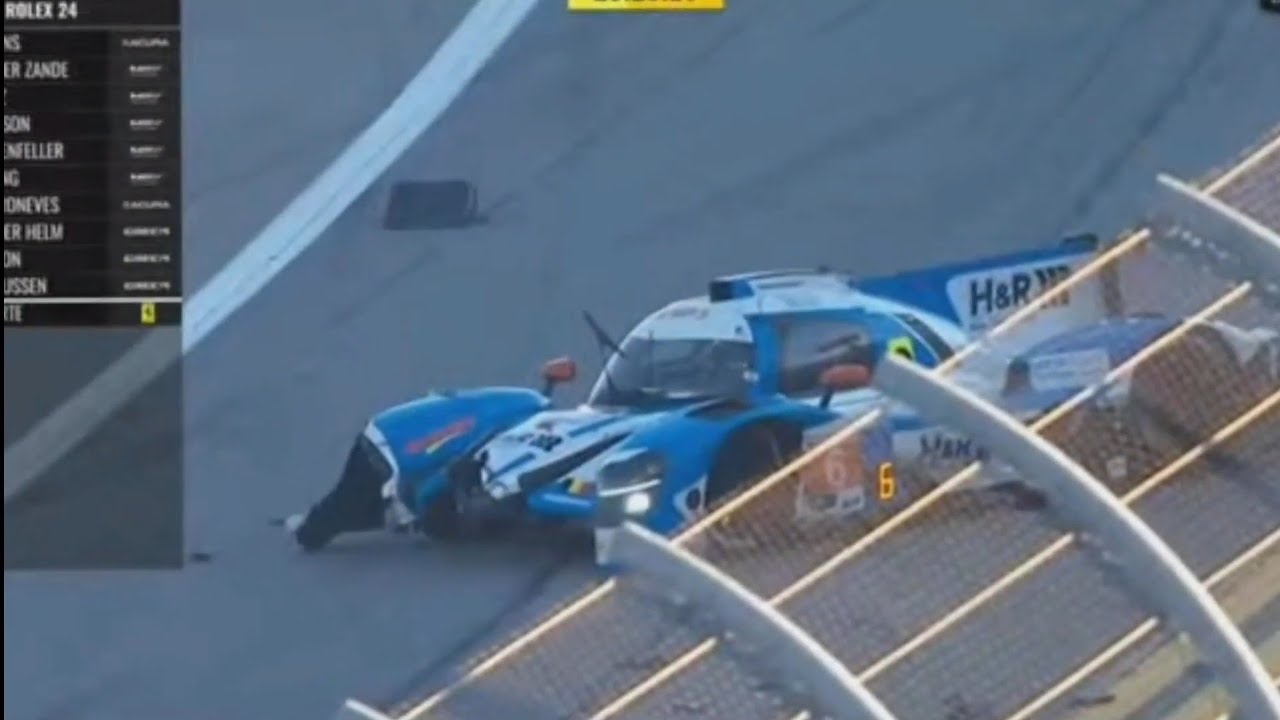 Daytona Rolex 24 - Multi-Class BIG ONE CRASH - YouTube