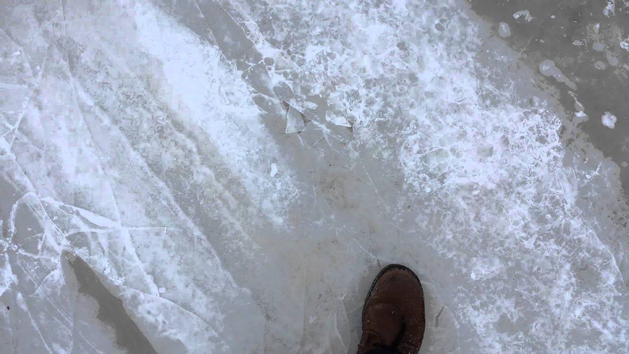 Ice cracking sound - YouTube