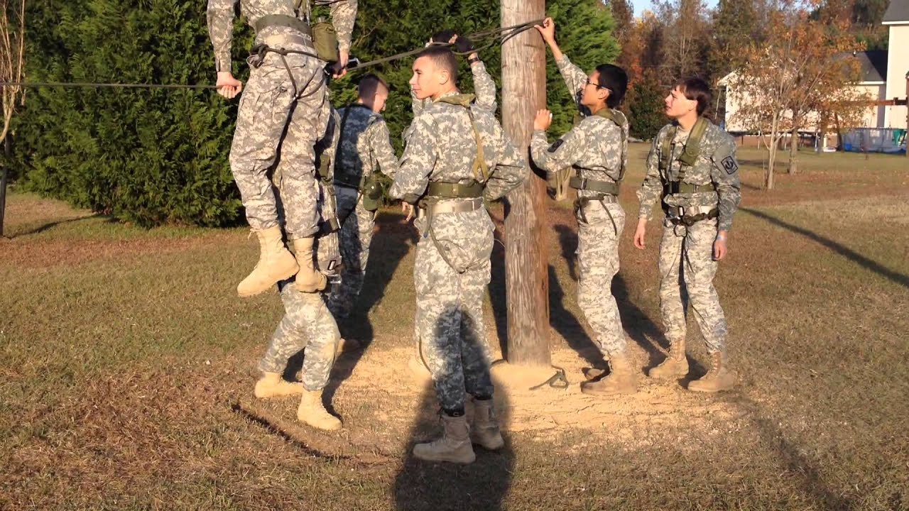 JROTC Raider Rope Bridge - YouTube