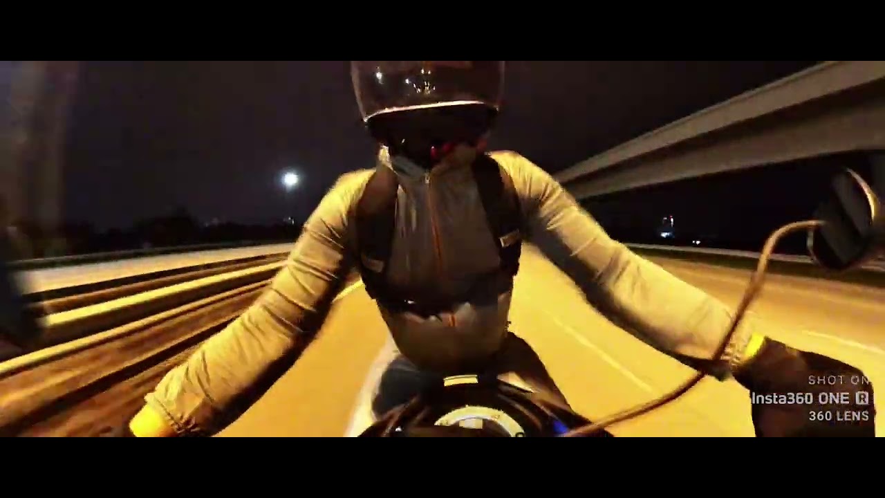 Chillex night ride.. #gsxs750 #suzukigsxs750 - YouTube