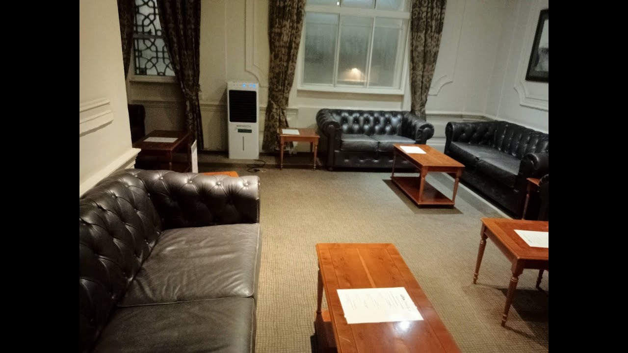 GWR Paddington first class lounge - YouTube