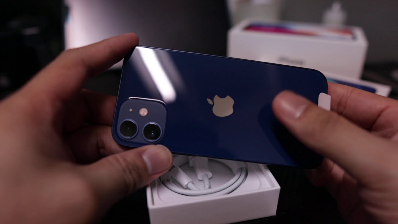 Apa Ada Dalam Kotak iPhone Baharu? - iPhone 12 Mini Unboxing (Malaysia ...