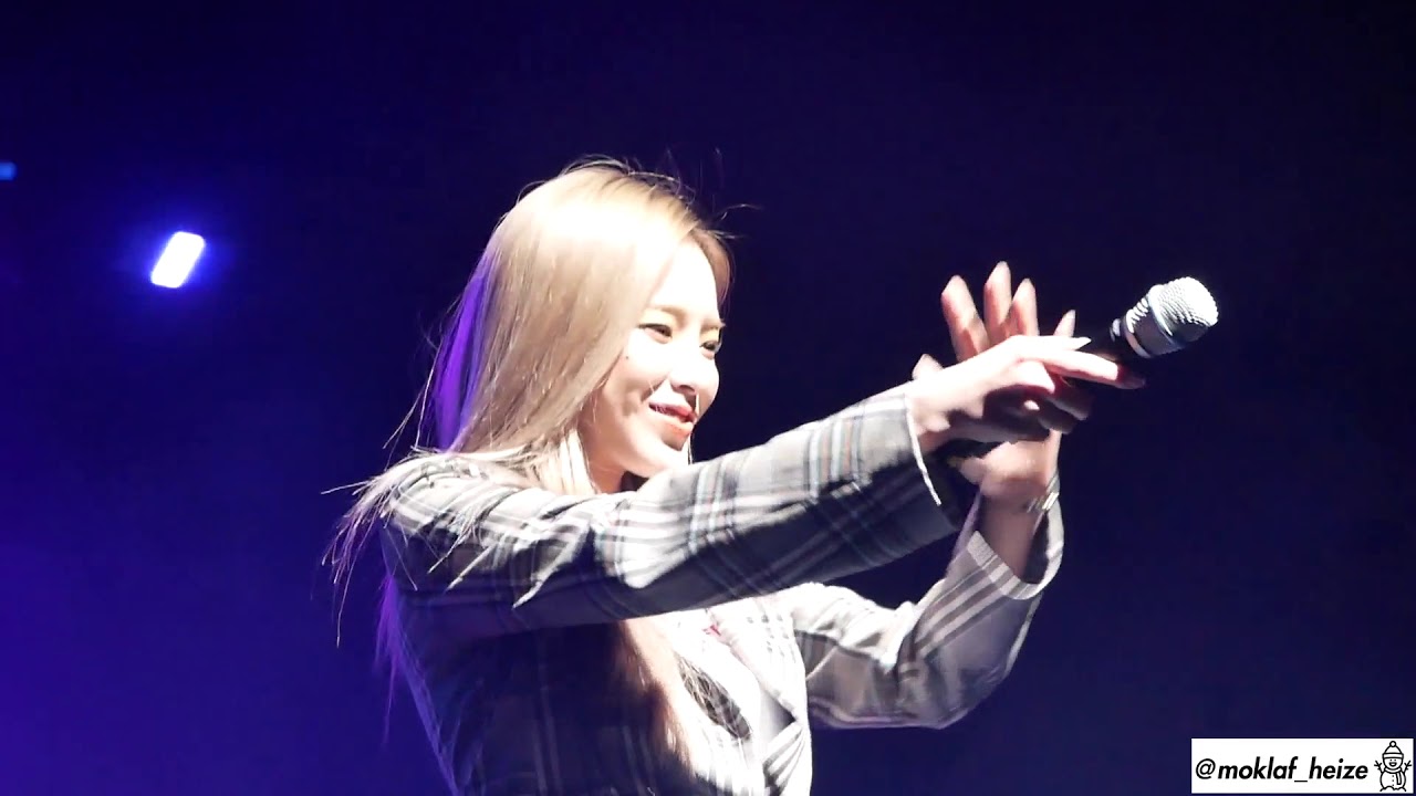 180317 성남 헤이즈 X 십센치 콘서트 헤이즈 (Heize) - jenga 직캠 by 목라프 - YouTube