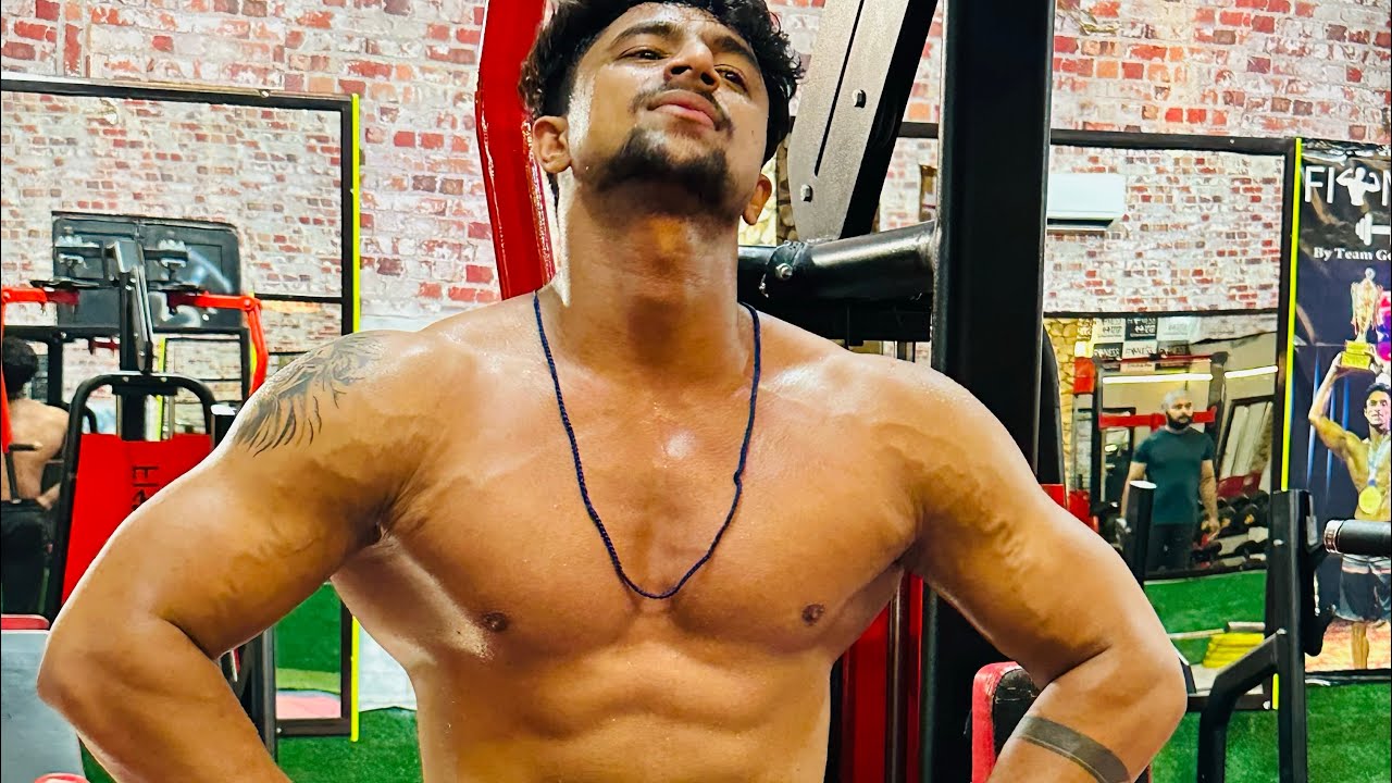 Possing practice men’s physics ,classic physics,bodybuilding #shorts # ...