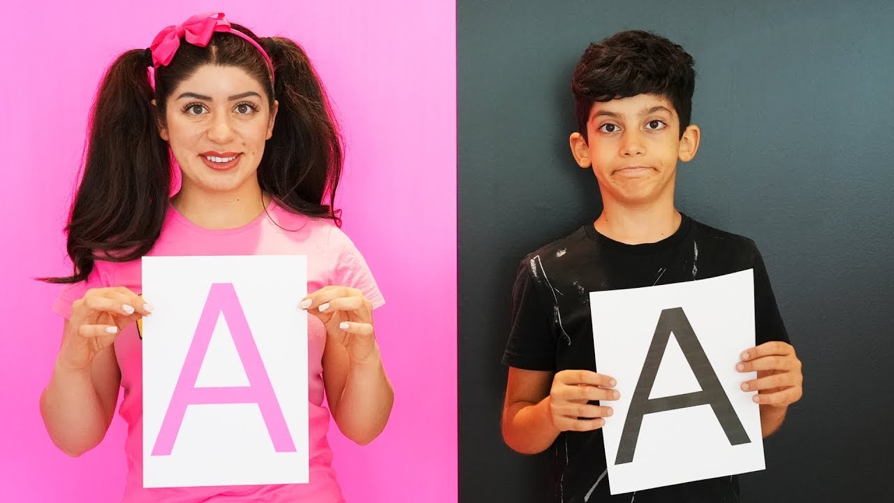 Jason और Alex ब्लैक बनाम पिंक चैलेंज खेल रहे हैं! - YouTube