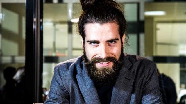 Luca Sguazzini concorrente a Ballando con le stelle - YouTube