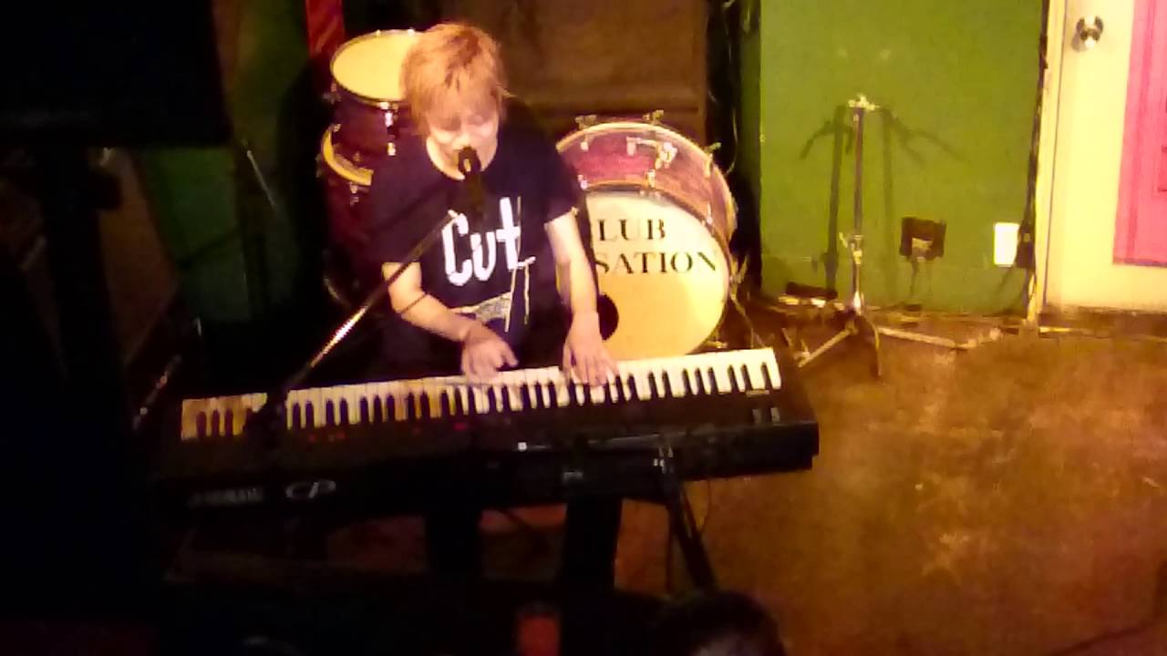 CUTT「ANOTHER～光の世界」 - YouTube