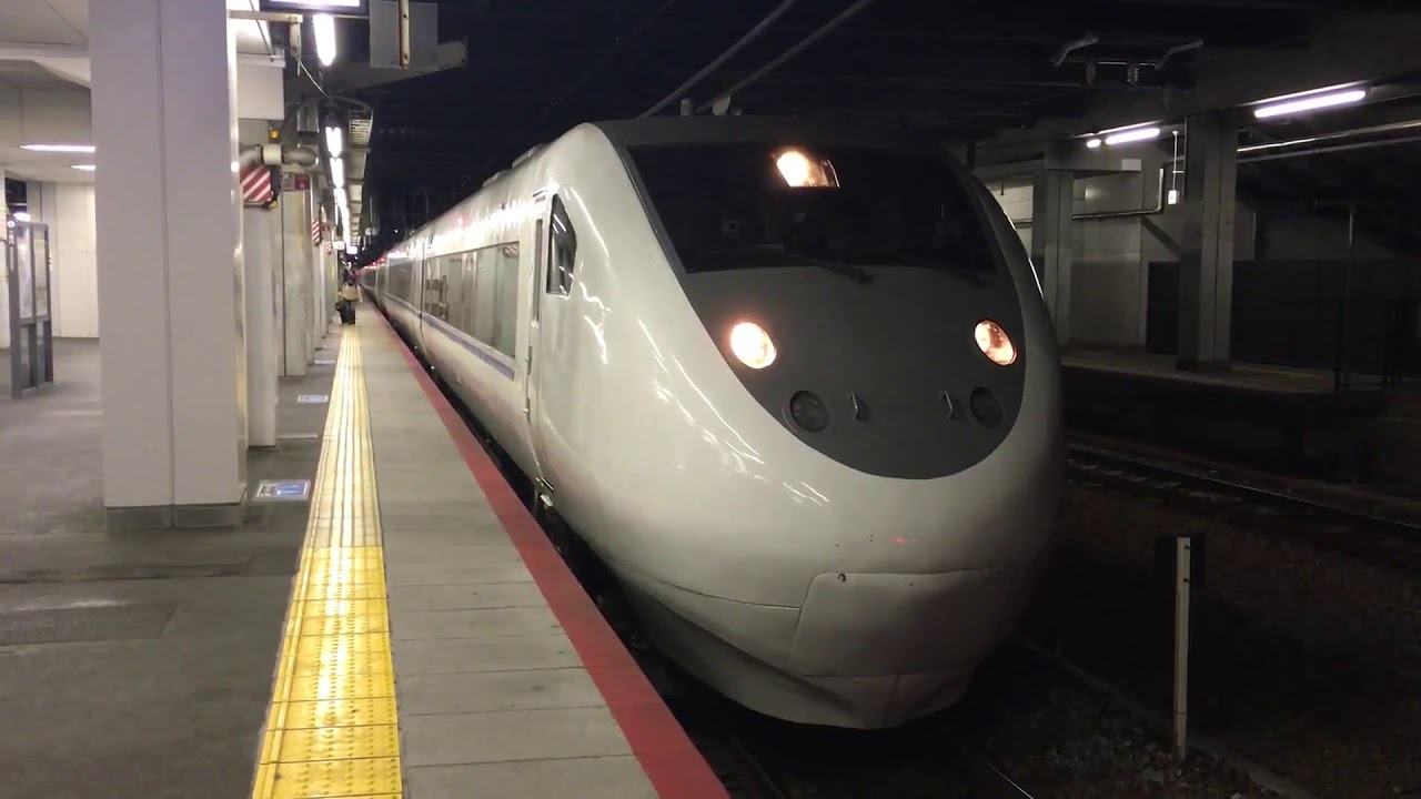 JR西日本681系T12編成+683系V34編成+681系W01編成4034M特急サンダーバード34号大阪行き 京都発車 - YouTube