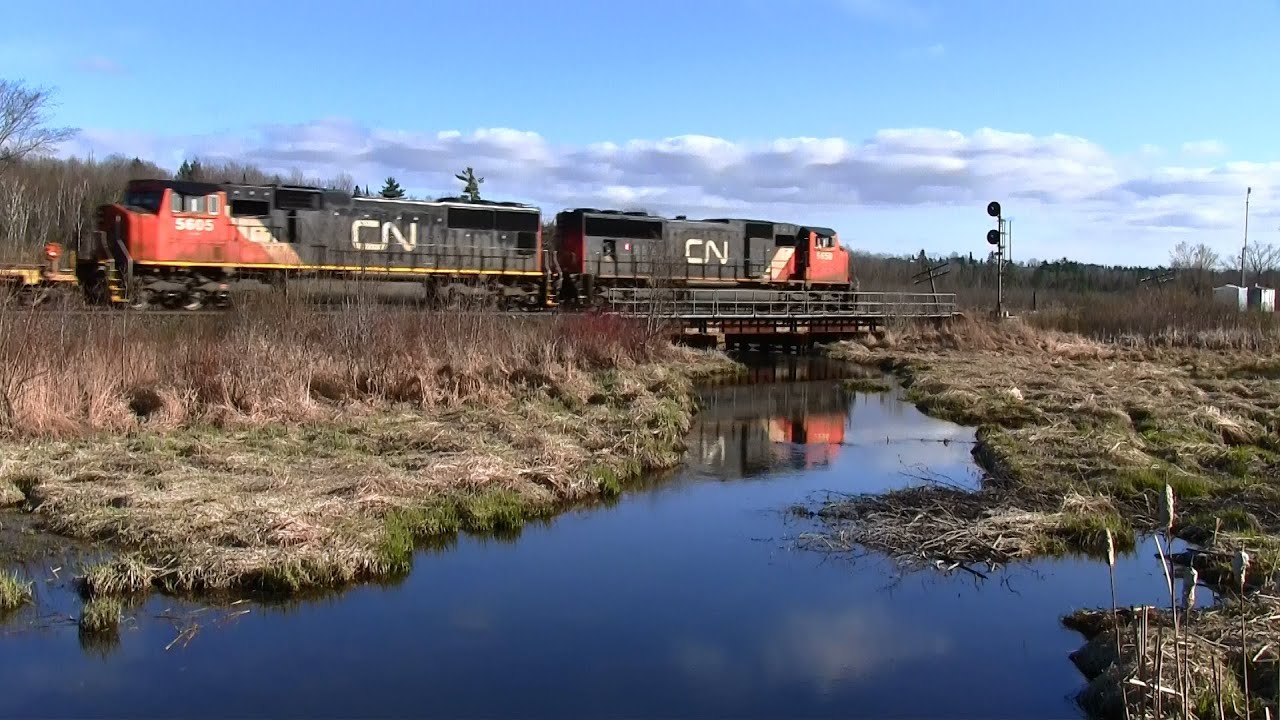 CN 5650 at Zephyr (31MAR2012) - YouTube