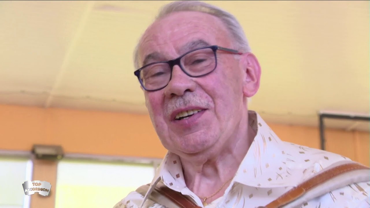 James MICHAUD "Tarentelle Auvergnate" - YouTube