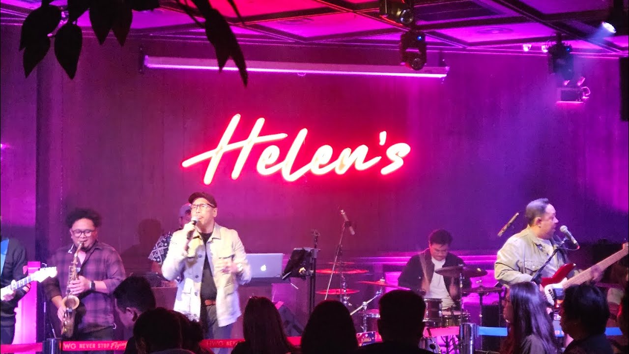 SAMMY SIMORANGKIR - KESEDIHANKU LIVE HELEN'S EPICENTRUM - YouTube