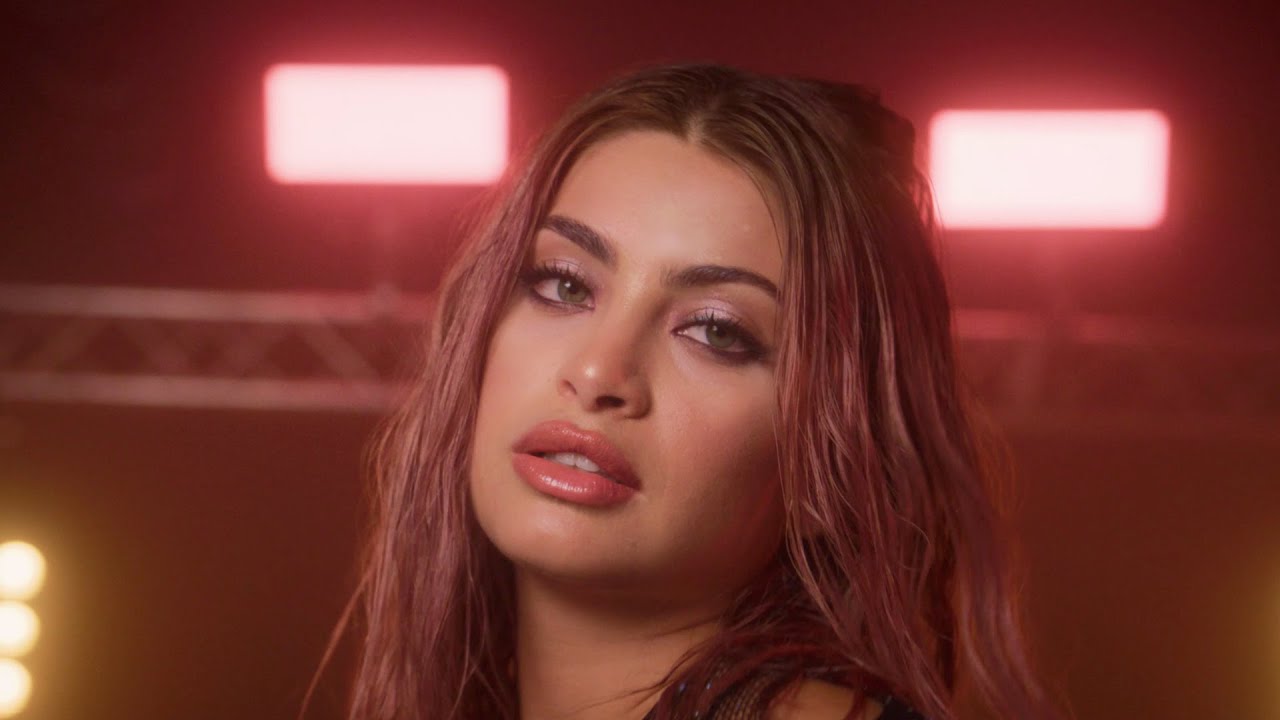 Benny Benassi & Emma Muscat - M.I.A (Official Video) [Ultra Records ...