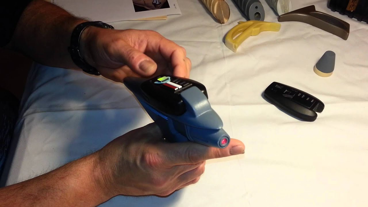 Star Trek Search for Spock Phaser II Prop Dual Working Units with FX ...