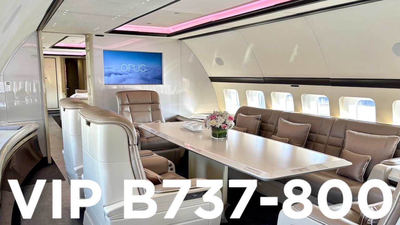 A look Inside the BBJ2 SN35792 - YouTube