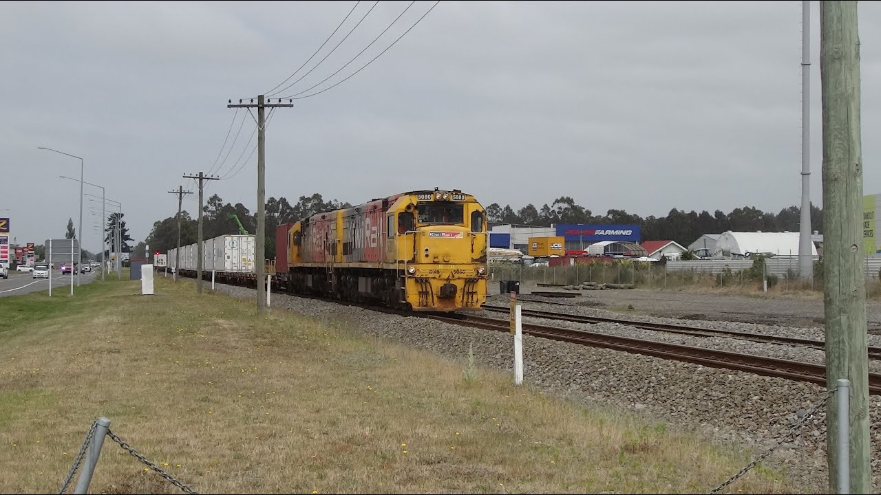 Train Spotting With Colby James - YouTube