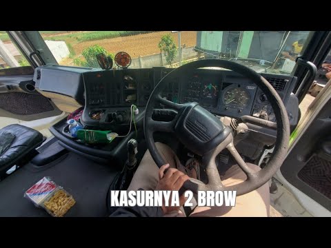 Grebek Interior dari Scania Seri 4 R114L 380 Sleeper Convert 6x4 Hub TH Milik Aditya Trans Group ...