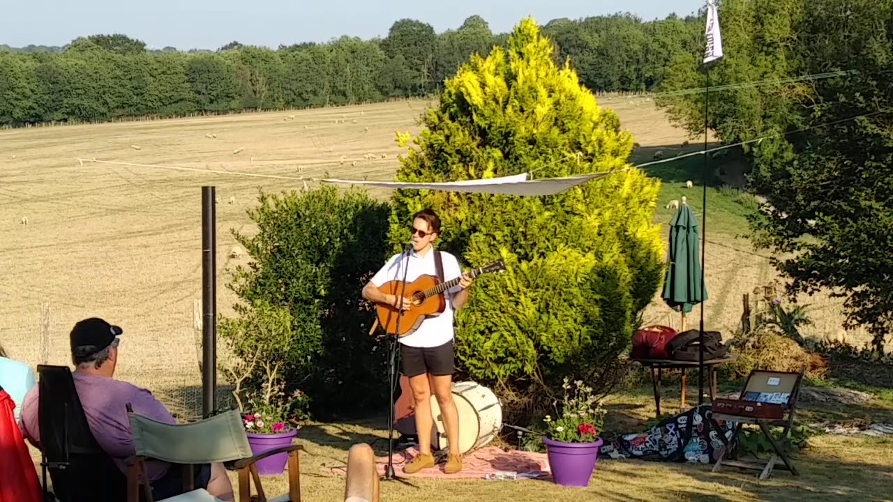 Folk in the Barn Alfresco with Luke Jackson 2 - YouTube