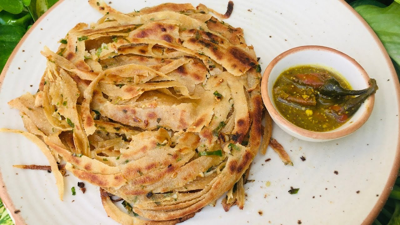 Butter and Chilli Garlic lachchha parantha | Multi layered parantha ...