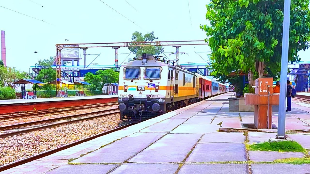 rajdhani express rail ! rajdhani express ! rajdhani express ! rajdhani ...